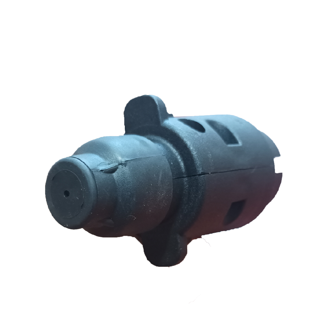 Socket Eléctrico Plástico – 7 Polos ALKO (Macho) | La casa del Carretón